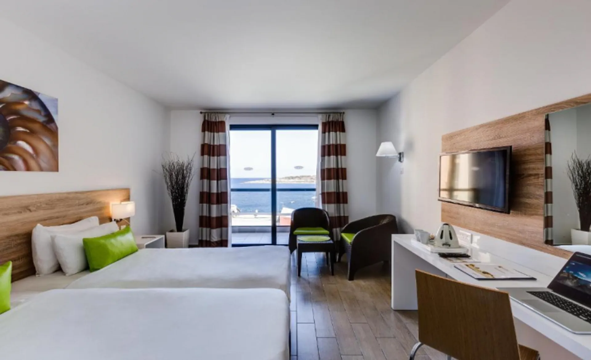 AX ODYCY - Qawra Hotels in Malta | Mercury Holidays