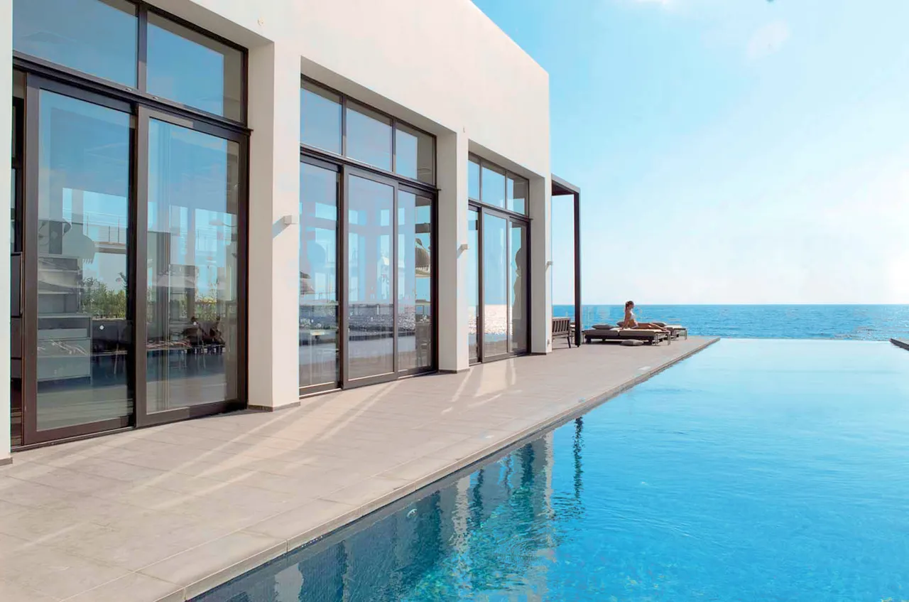Almyra - Paphos Hotels in Cyprus | Mercury Holidays